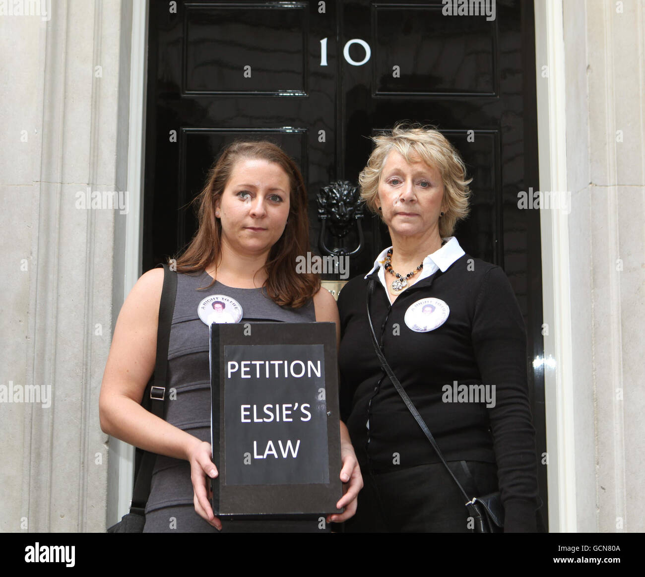 Bridget Reeves and her mother Ann Reeves outside 10 Downing Street ...