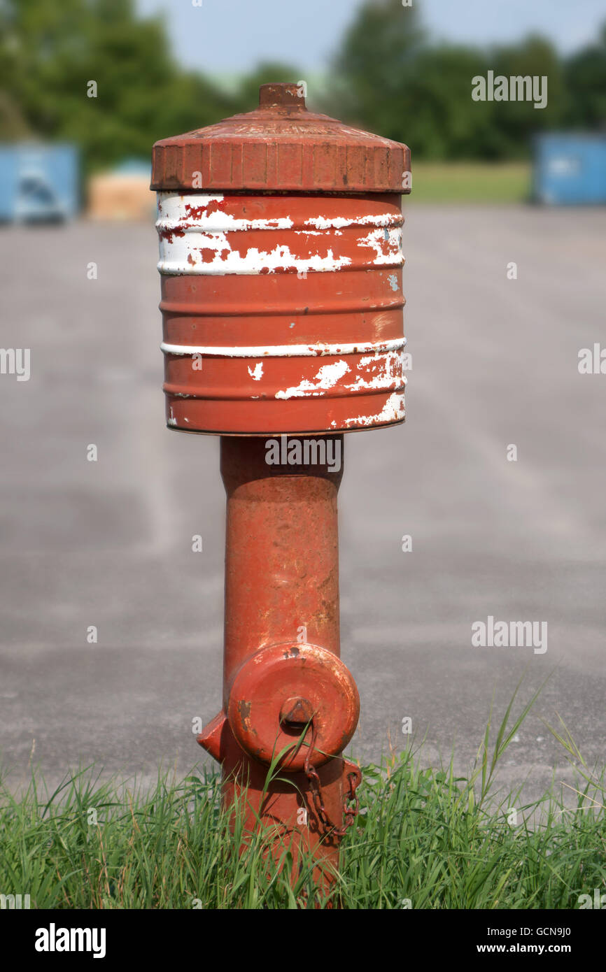 Fire hydrant cover hi-res stock photography and images - Alamy