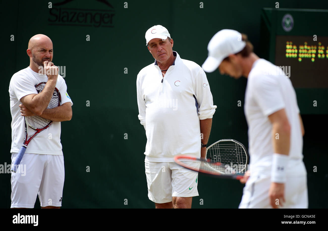 Andy Murray's coaches Jamie Delgado (left) and Ivan Lendl (centre ...