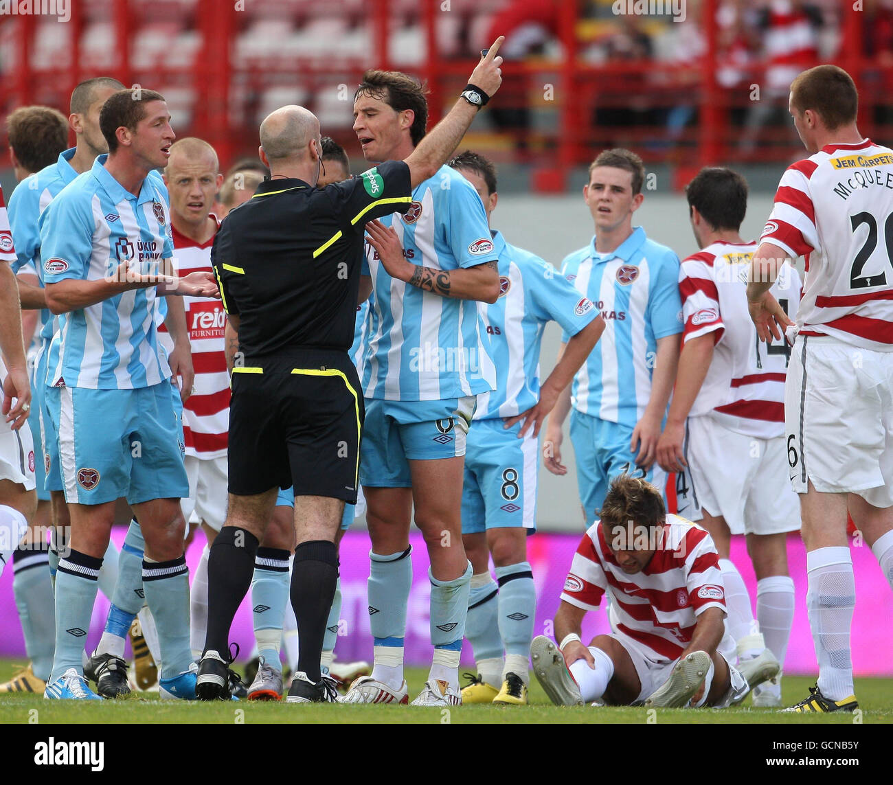 Hamilton referee hi-res stock photography and images - Alamy