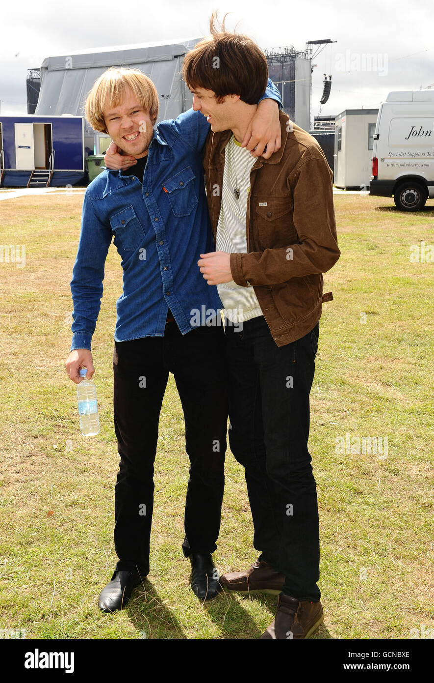 James Skelly and Nick Power (right) of The Coral backstage at the ...