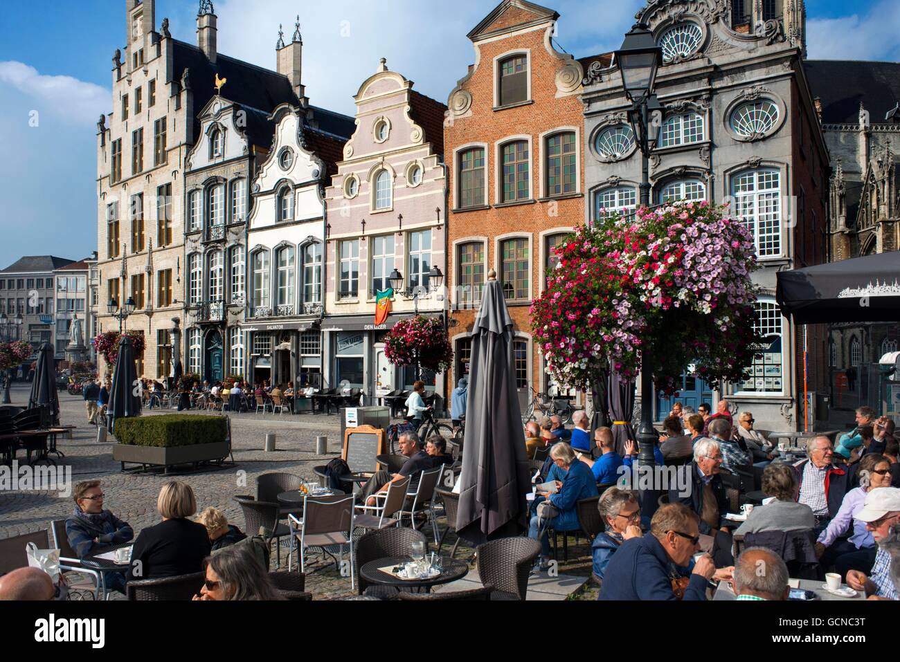 Malines hi-res stock photography and images - Alamy