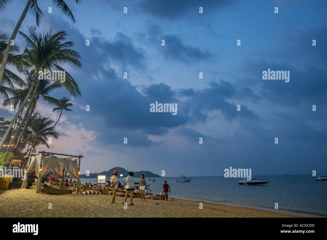 Bo phut beach bar hi-res stock photography and images - Alamy
