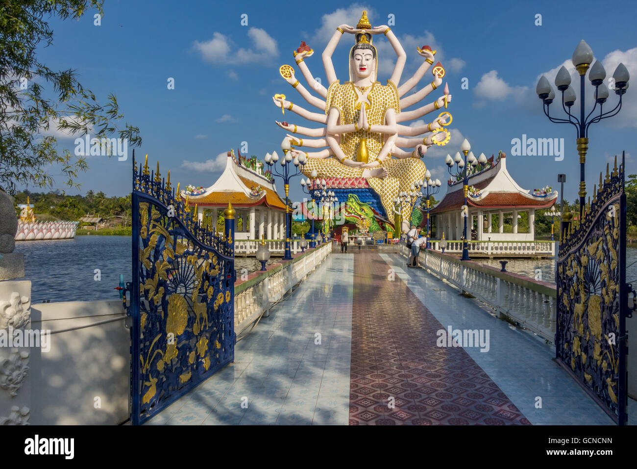 Wat laem suwannaram temple hi-res stock photography and images - Alamy