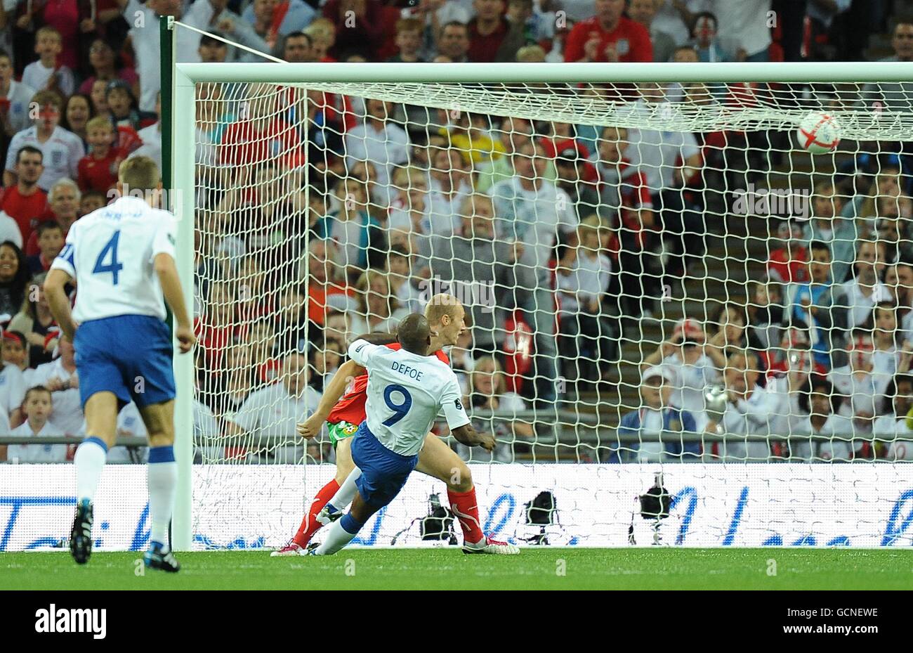 Number 9 goal hi-res stock photography and images - Alamy