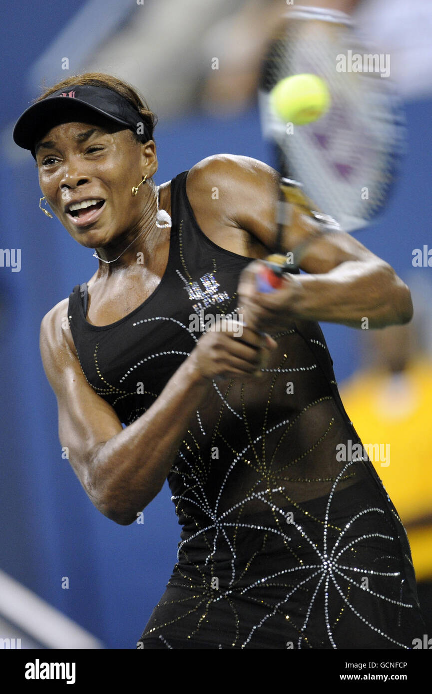 Tennis - US Open 2010 - Day Five - Flushing Meadows Stock Photo - Alamy
