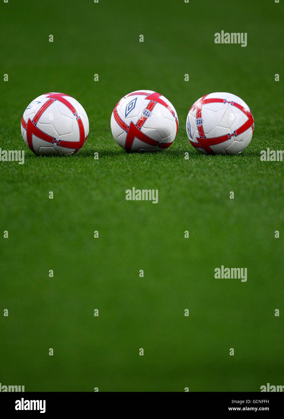 Match balls soccer hi-res stock photography and images - Alamy