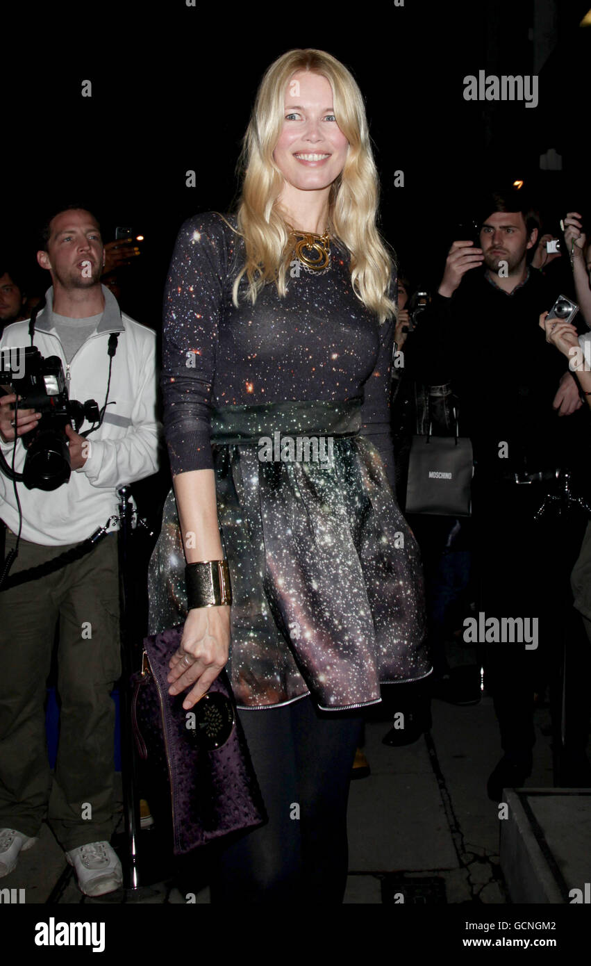 Claudia Schiffer arrives for Fashion's Night Out at the Stella ...