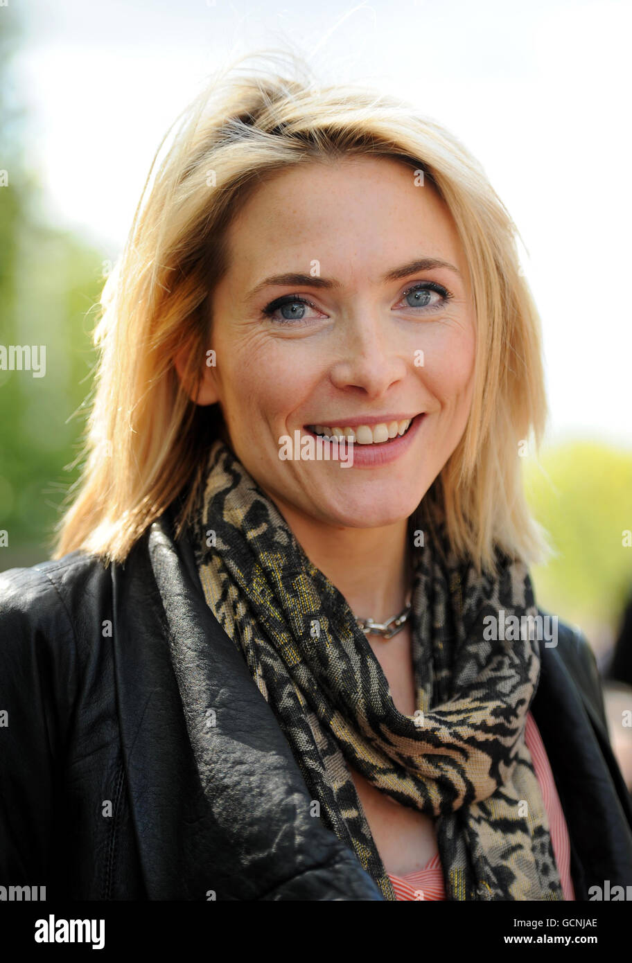 Presenter lisa rogers hi-res stock photography and images - Alamy