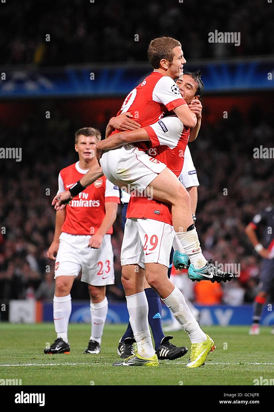 Marouane chamakh arsenal football team hi-res stock photography and ...