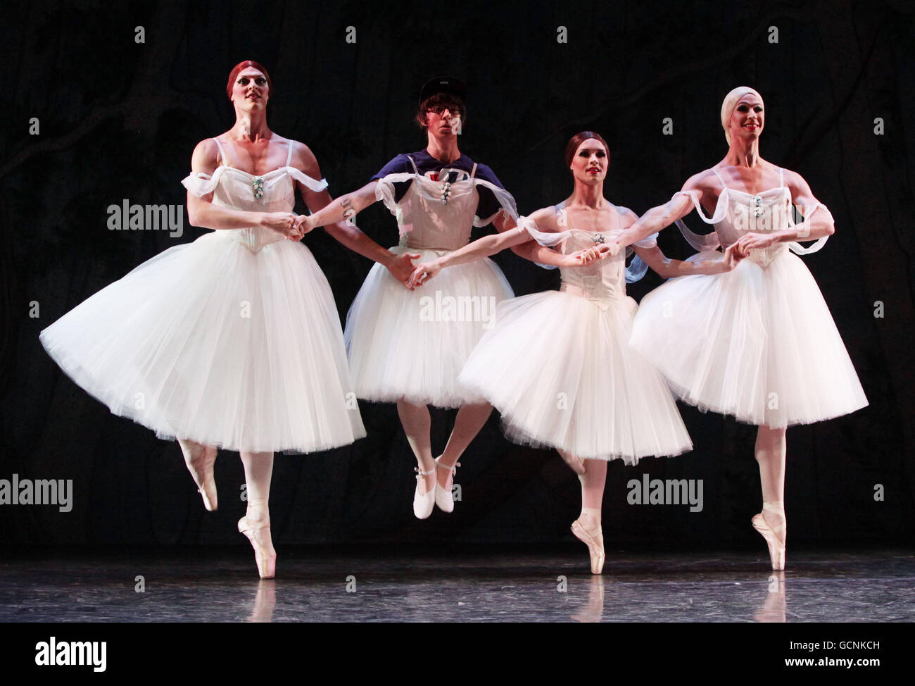 Les Ballets Trockadero de Monte Carlo Stock Photo - Alamy