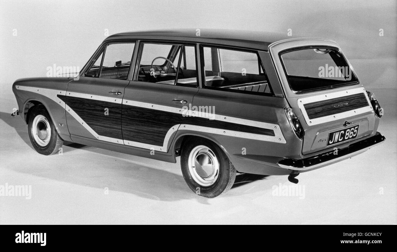 Transport - Ford Consul Cortina Estate. The Ford Consul Cortina estate ...