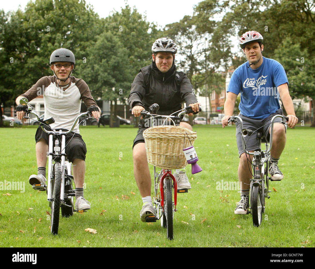 Scouting for Girls (left to right) Greg Churchouse, Roy Stride and Pete ...
