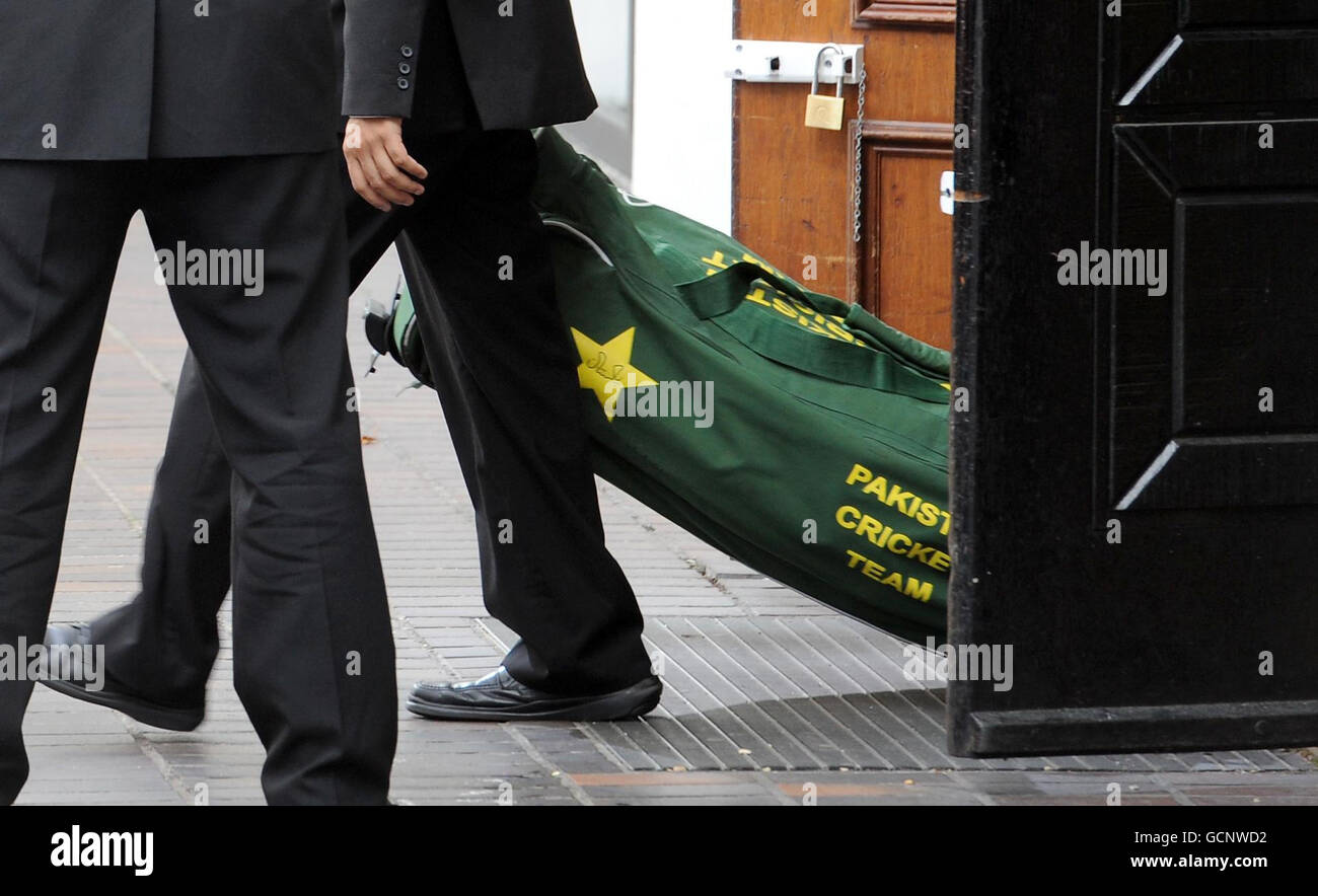 Cricket - Pakistan Depart Team Hotel - London. The Pakistan teams ...