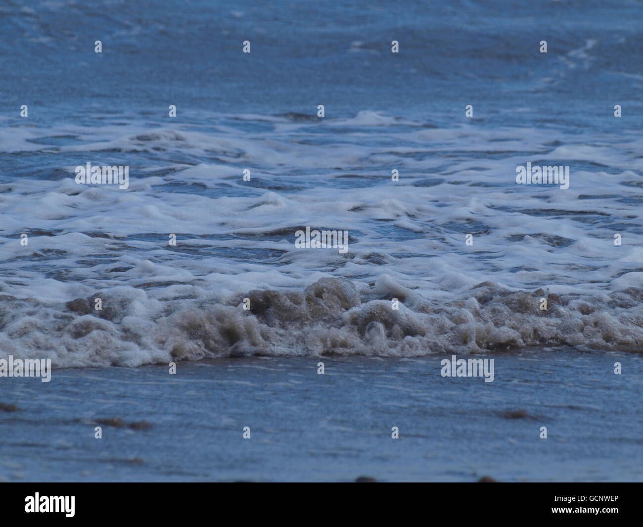 Water of bay hi-res stock photography and images - Alamy