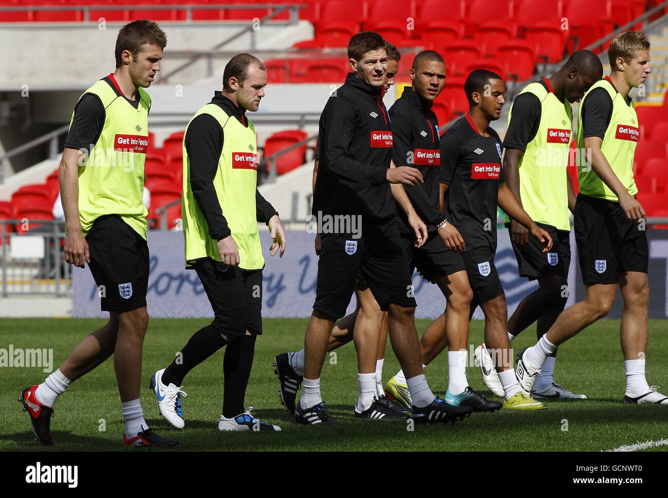 (from left to right) England's MichaelCarrick, Wayne Rooney, Steven ...