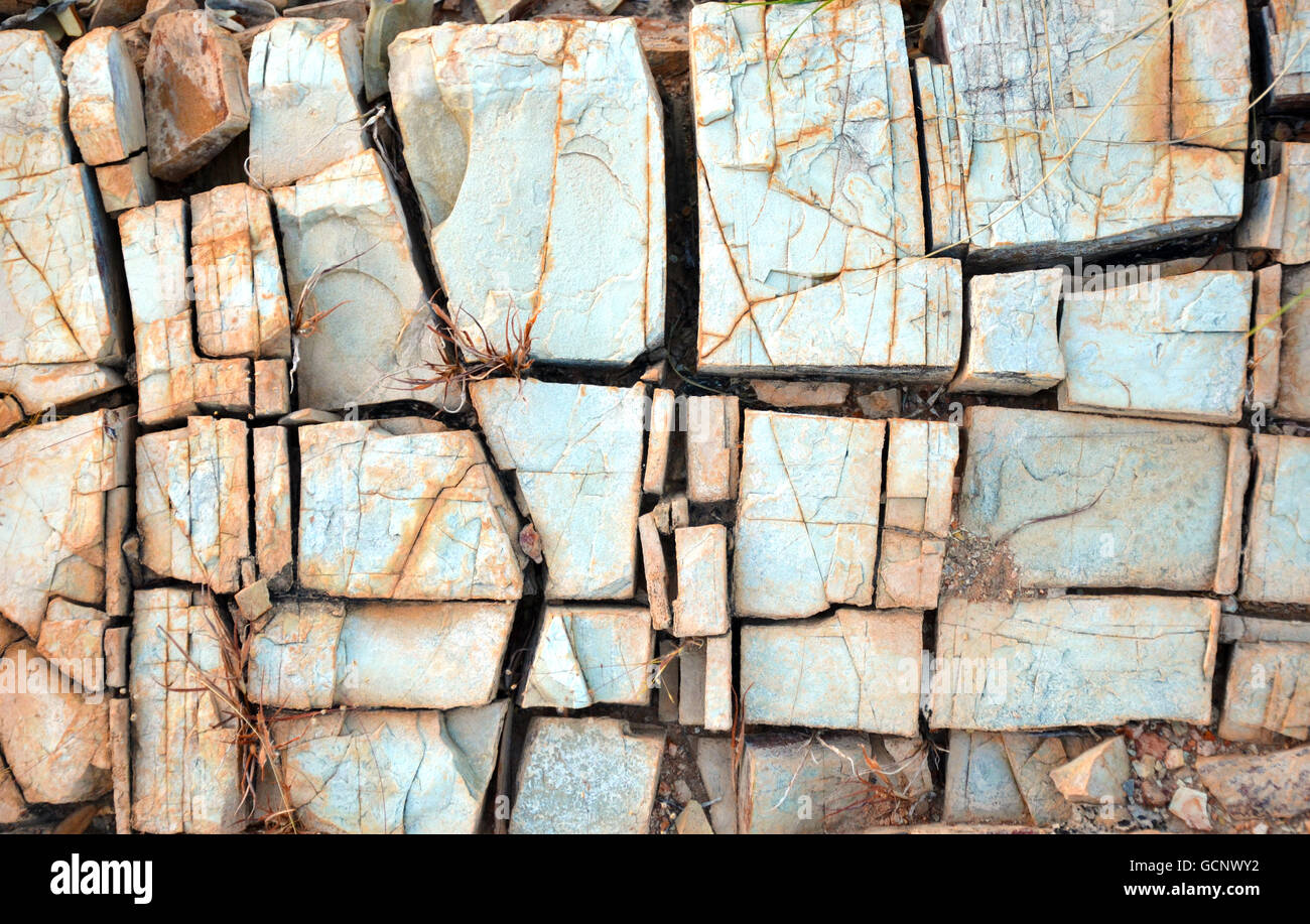 Fractured rock hi-res stock photography and images - Alamy