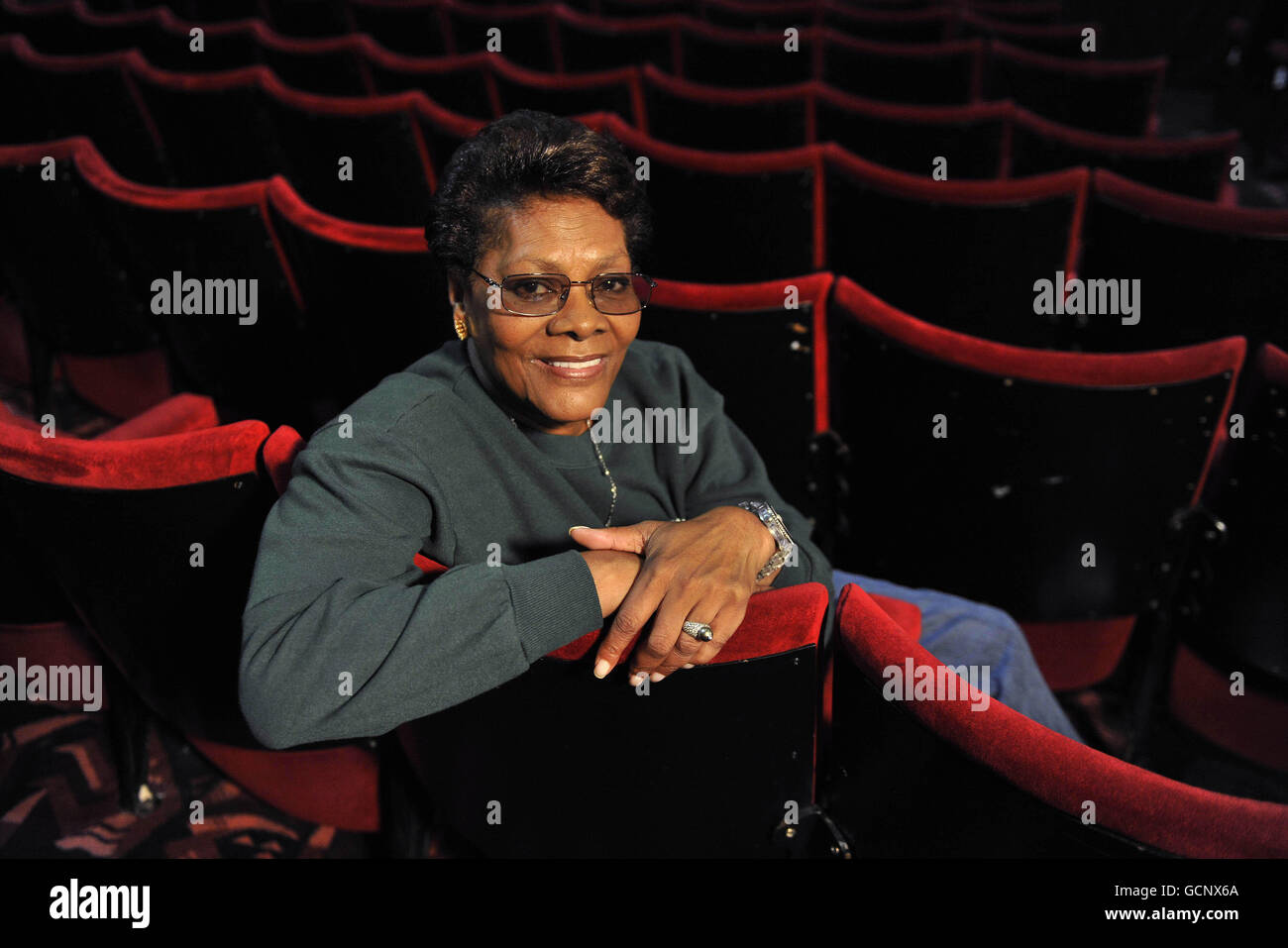 Singer Dionne Warwick at the Apollo Theatre in Victoria, London, where ...