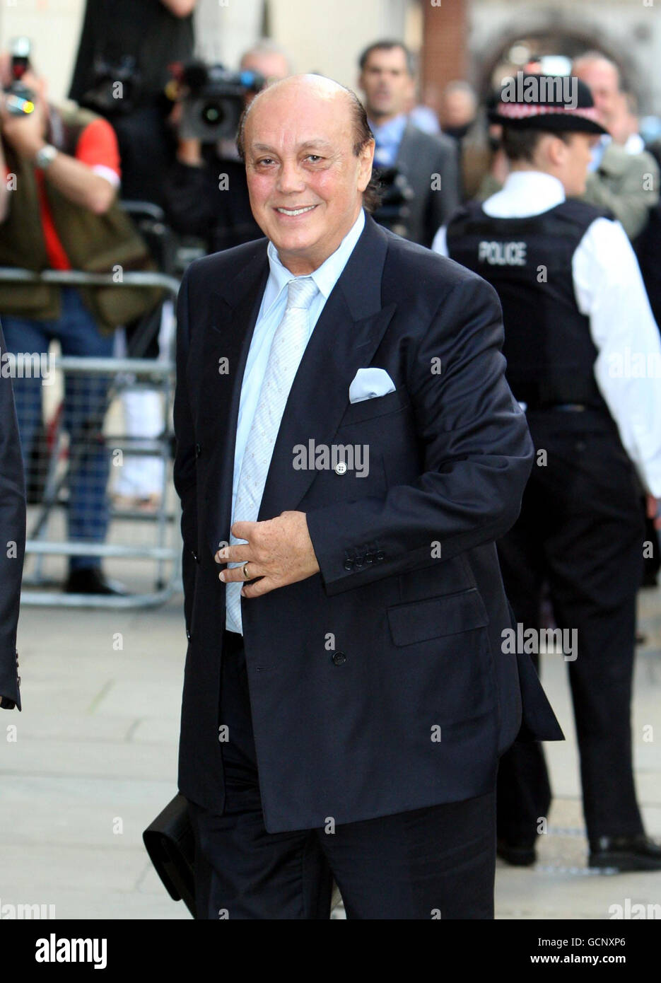 Asil Nadir investigation. Asil Nadir arrives to appear at the Old ...