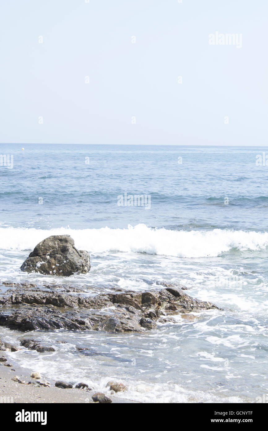 Stone beach low angle hi-res stock photography and images - Alamy
