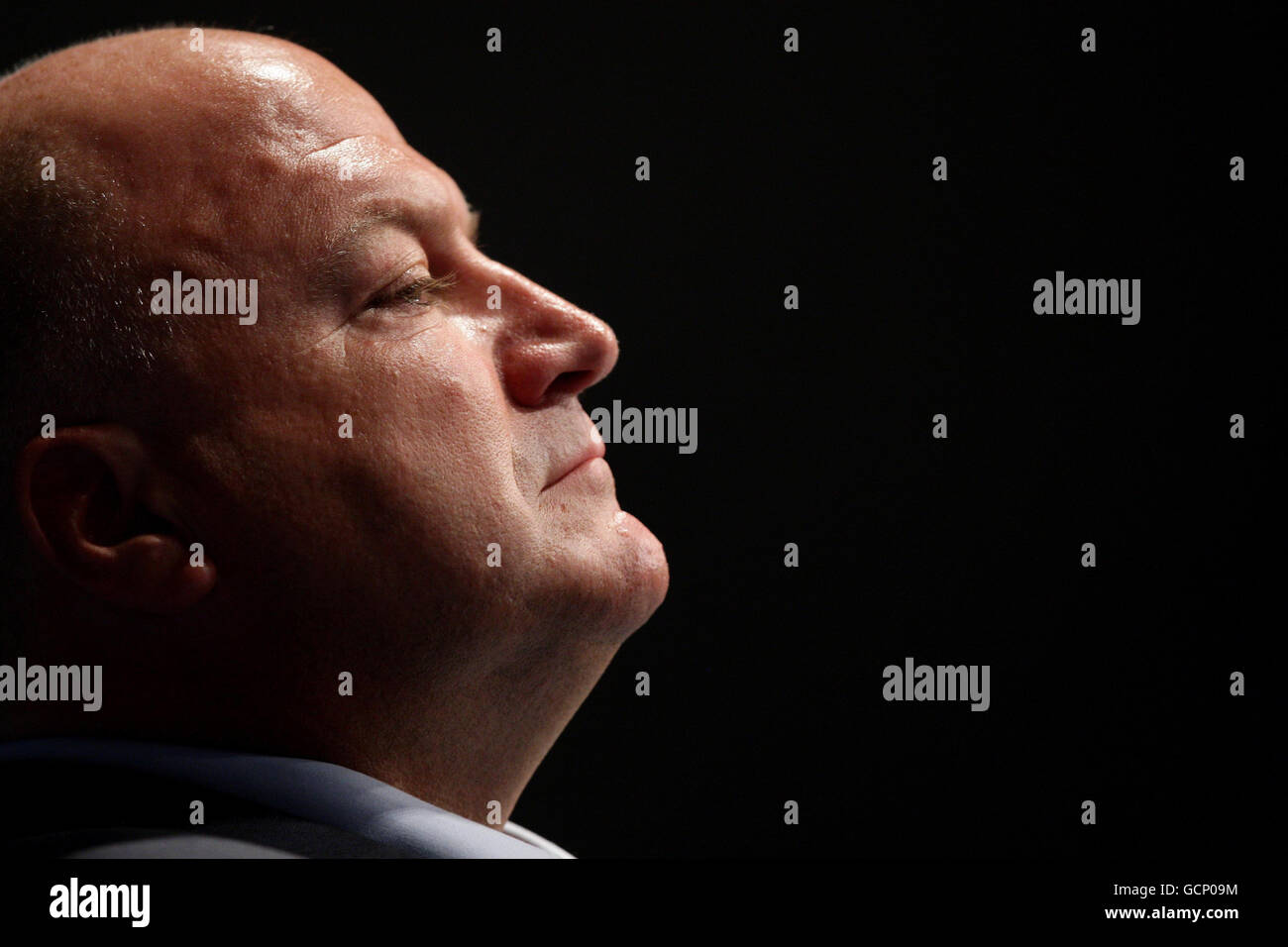 Industry tuc head shot headshot mangdm hi-res stock photography and ...