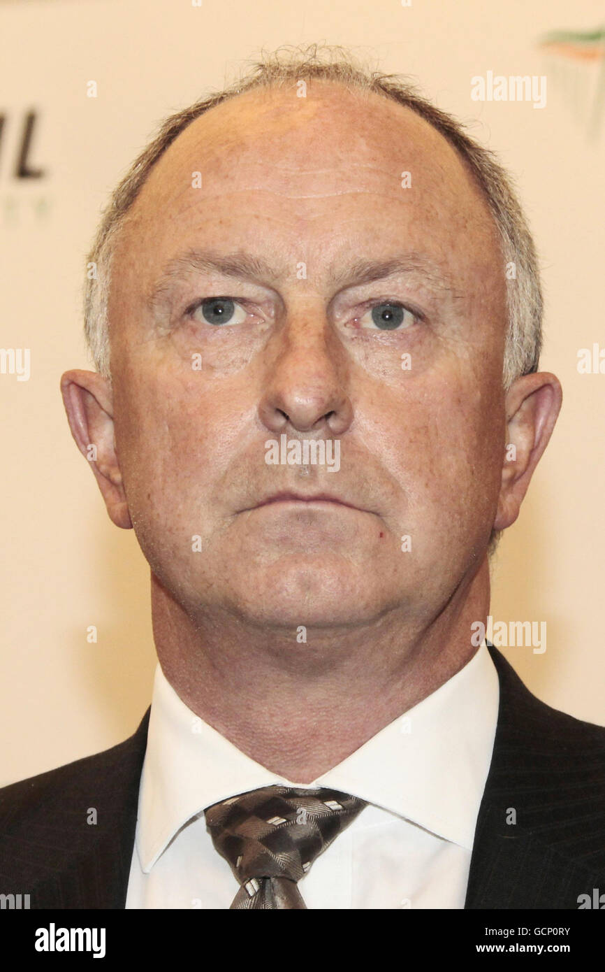 Justice minister dermot ahern hi-res stock photography and images - Alamy