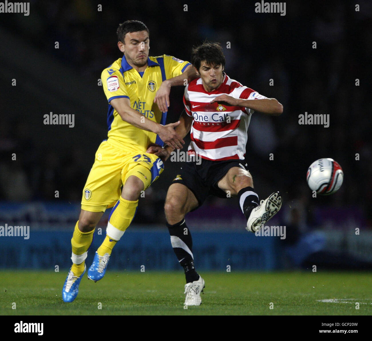 Robert hooks hi-res stock photography and images - Alamy