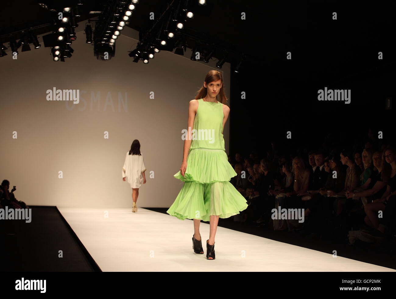 Full length catwalk runway mangsb hi-res stock photography and images ...