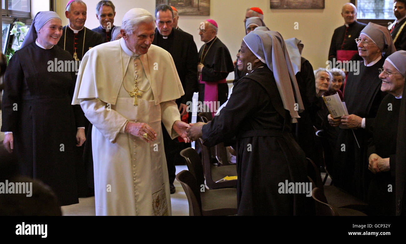 Pope Benedict XVI greets residents and workers at St. Peter's Residence ...