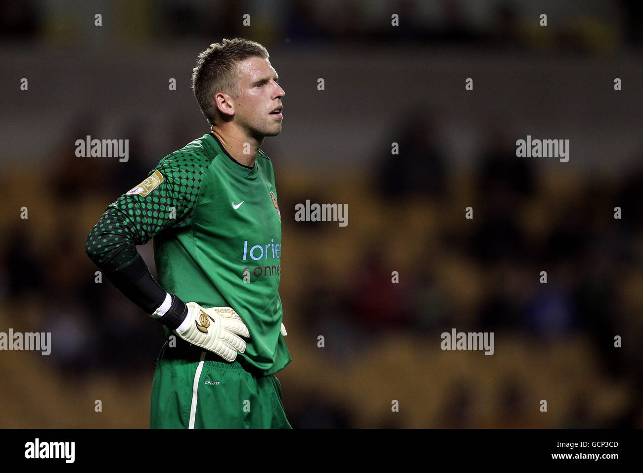 Notts county goalkeeper robert burch hi-res stock photography and ...