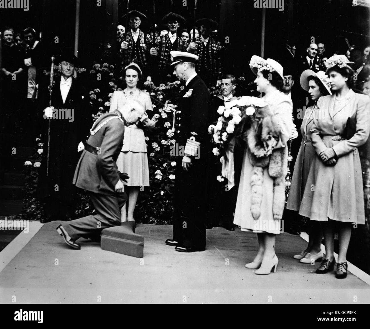King george vi knighting the lord provost of edinburgh Black and White ...