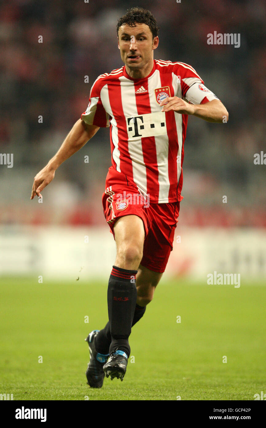 Soccer - UEFA Champions League - Group E - Bayern Munich v AS Roma ...