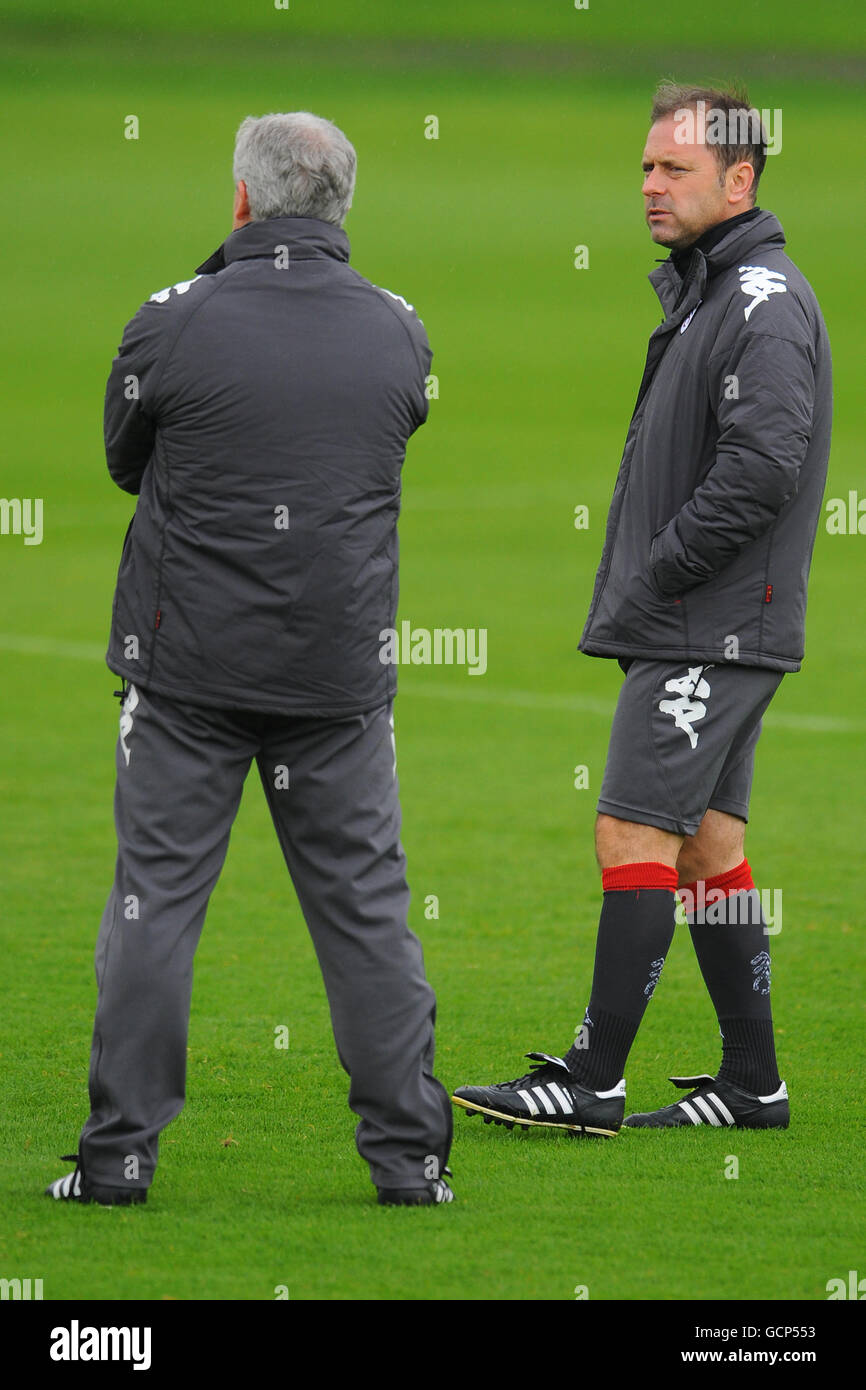 Motspur park training ground hi-res stock photography and images - Alamy