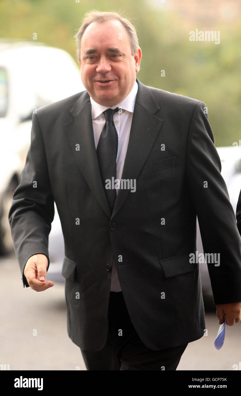 Edwin Morgan funeral Stock Photo - Alamy