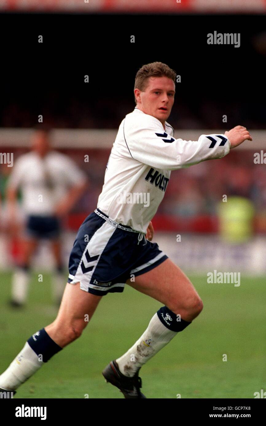Paul gascoigne tottenham hotspur hi-res stock photography and images ...