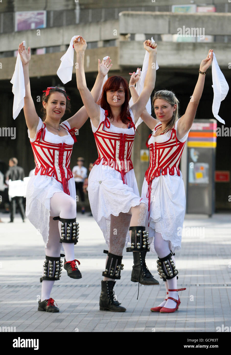 Left right michelle bloom hi-res stock photography and images - Alamy