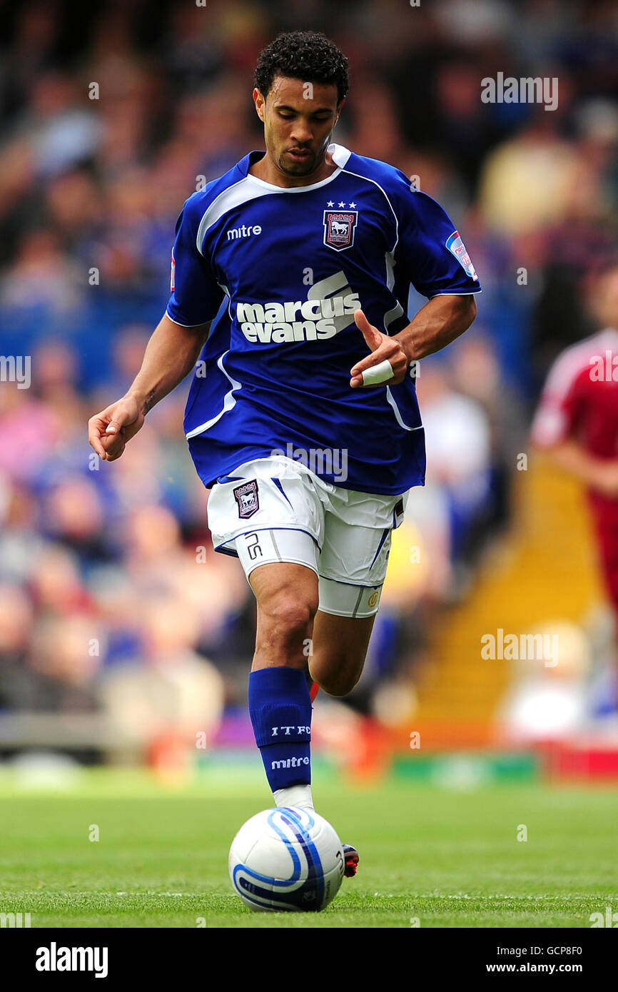 Ipswich towns carlos edwards hi-res stock photography and images - Alamy