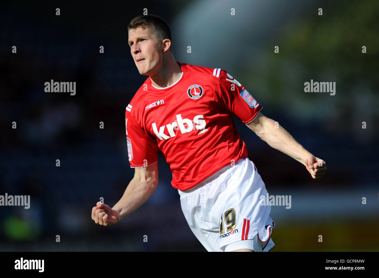 Charlton athletics matt fry celebrates his goal hi-res stock ...