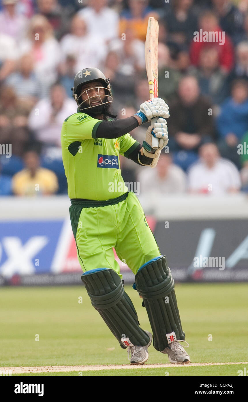 Pakistan's Mohammad Yousuf bats during the First International Twenty20 ...