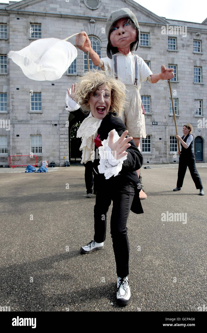 The 15 foot high character hi-res stock photography and images - Alamy