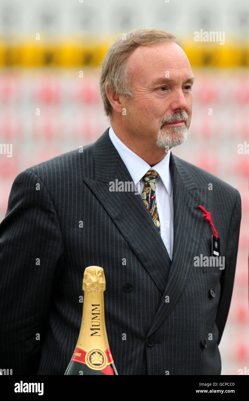 Sir Terry Matthews High Resolution Stock Photography and Images - Alamy