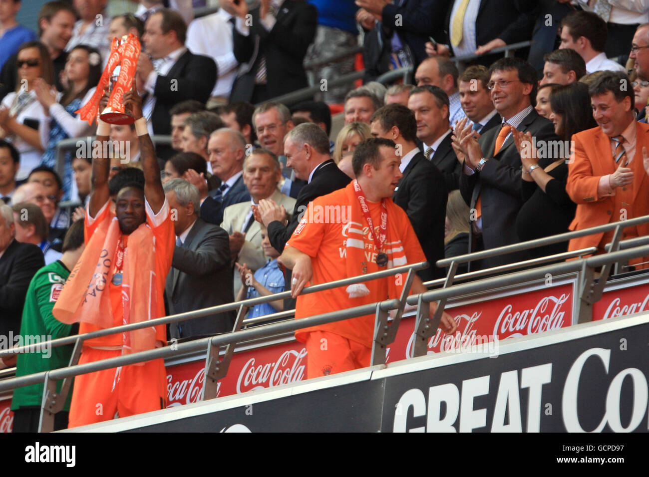 Football clapping applauds happy smiling lifts datacoapplies hi-res ...