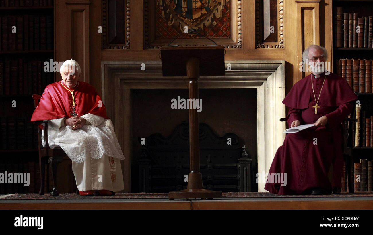 Roman catholic bishops scotland hi-res stock photography and images - Alamy