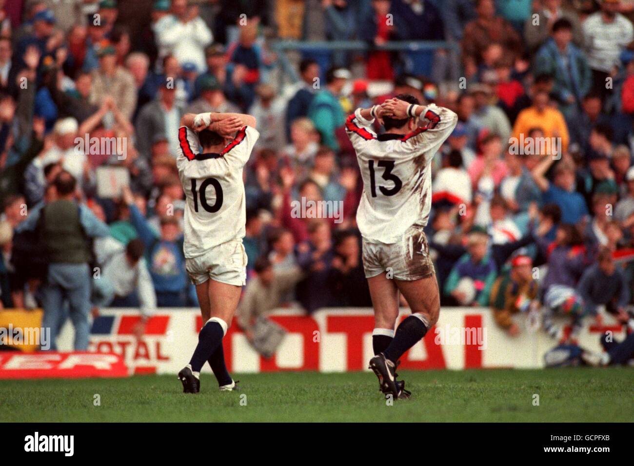 ROB ANDREW & WILL CARLING, ENGLAND, AFTER SOUTH AFRICA SCORE THE 2nd ...