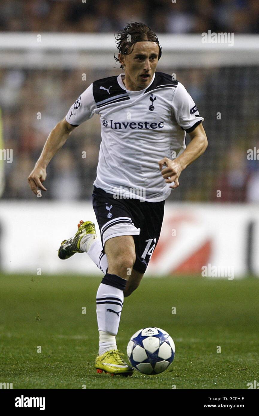 Modric champions league hi-res stock photography and images - Alamy