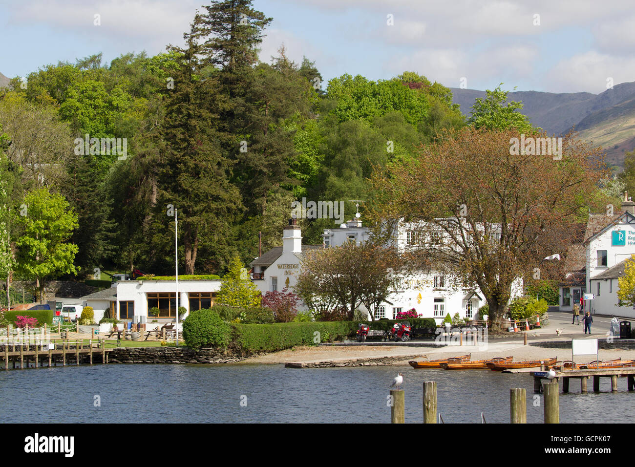 Ambleside waterhead lake windermere hi-res stock photography and images ...