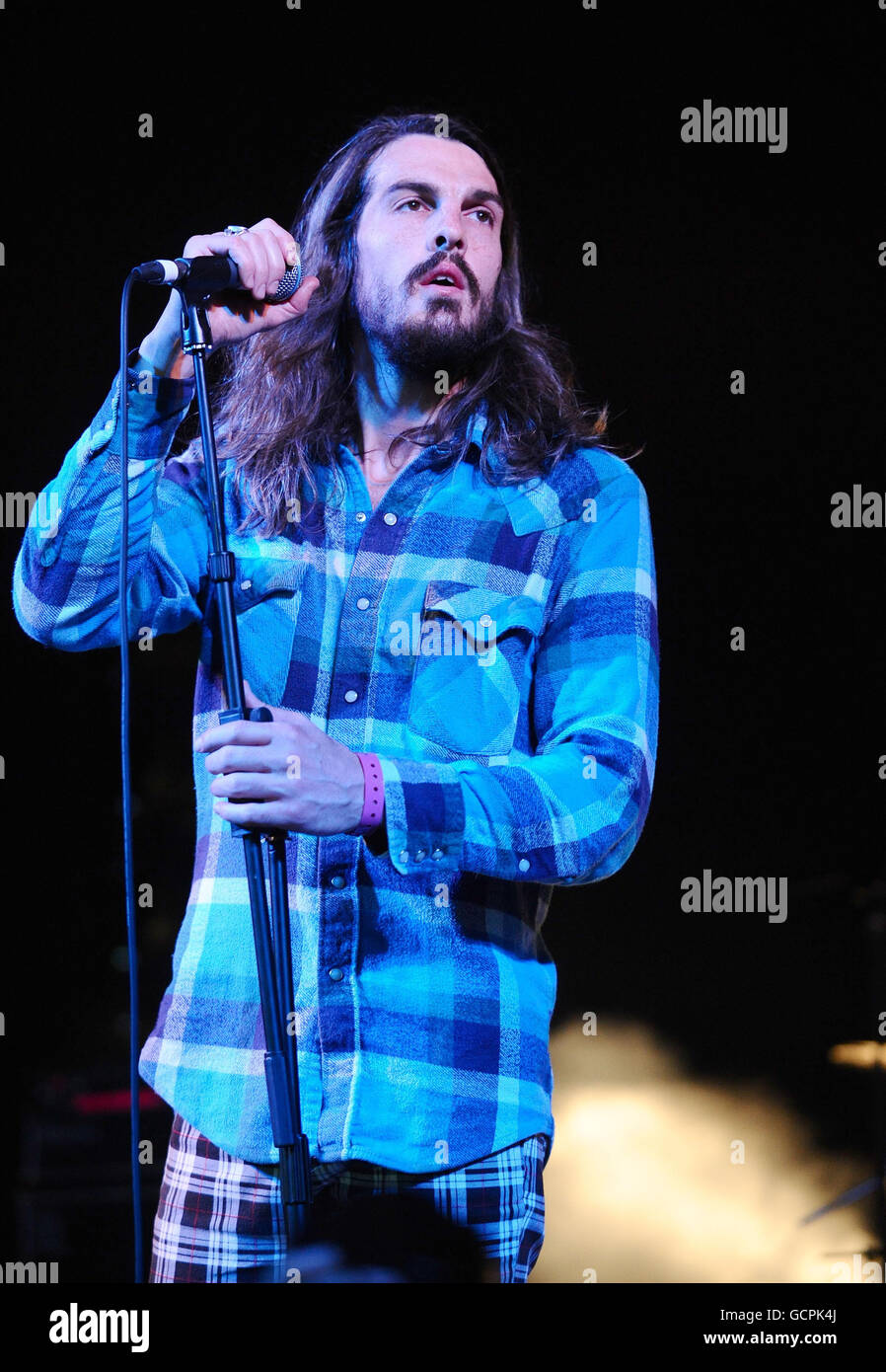 Guy McKnight of Eighties Matchbox B-Line Disaster on the main stage of ...