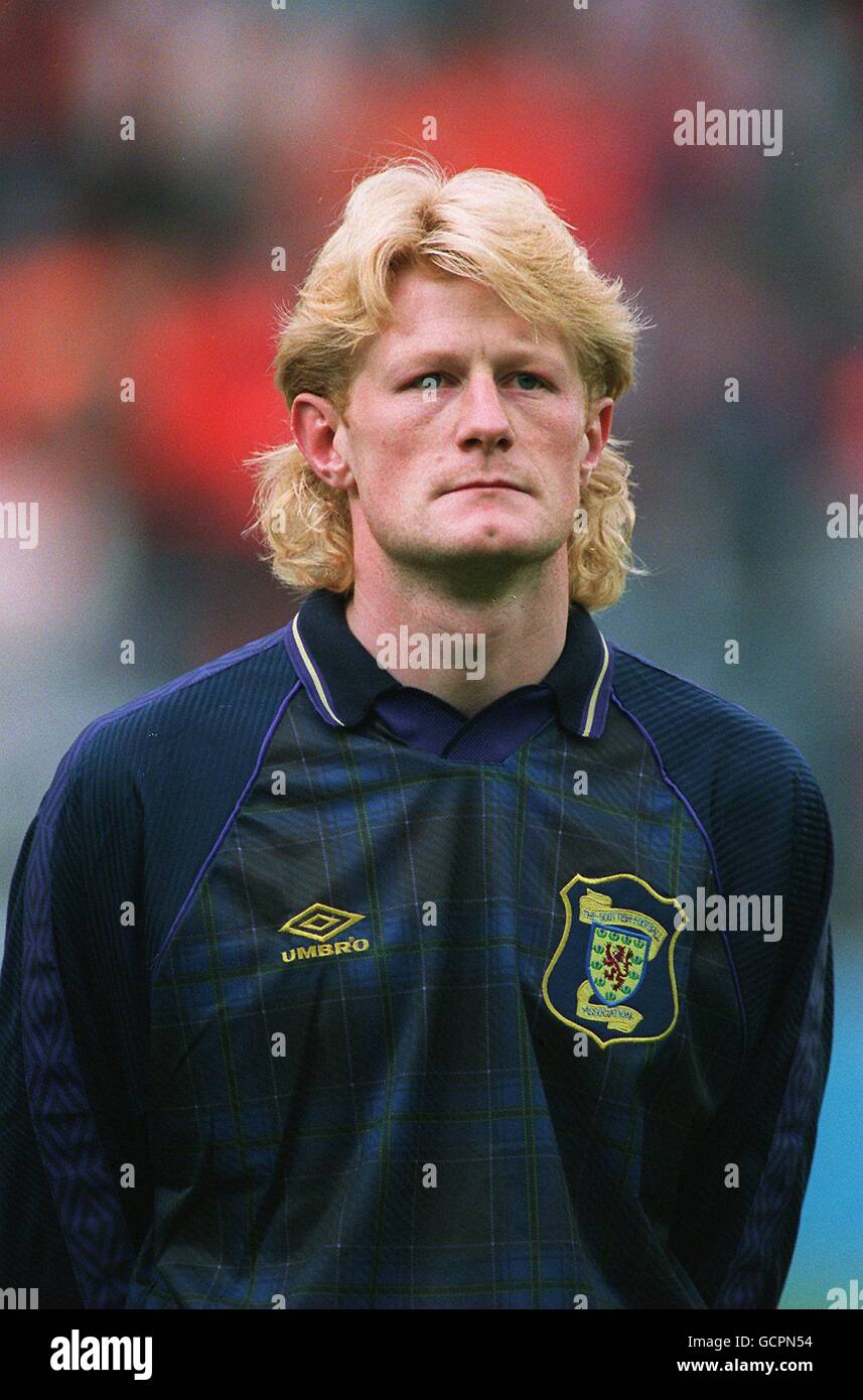 Colin hendry scotland hi-res stock photography and images - Alamy