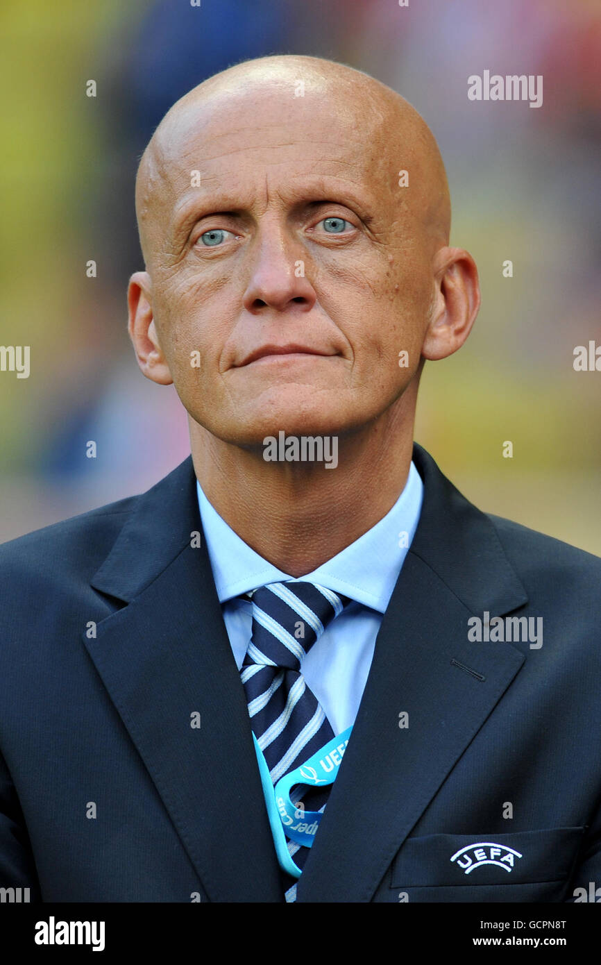 Football stadium internazionale bald head head shot headshot portrait ...