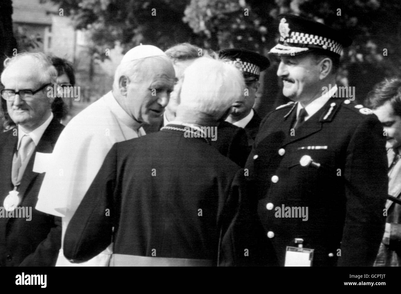Religion - Pope John Paul II Visit to Britain - Manchester - 1982 Stock ...